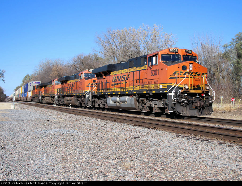 BNSF 6301